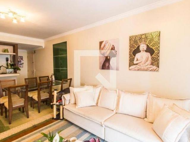 Apartamento à Venda Alphaville, 1 Quarto, 70 m2