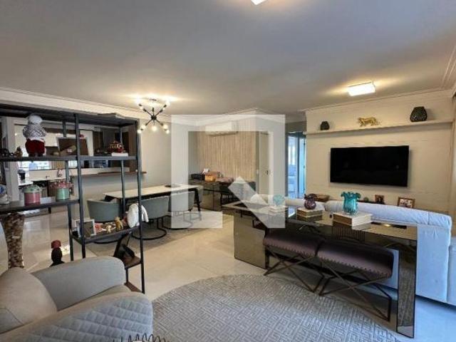 Apartamento à Venda Alphaville, 2 Quartos, 110 m2