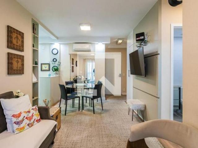 Apartamento à Venda Alphaville, 2 Quartos, 67 m2