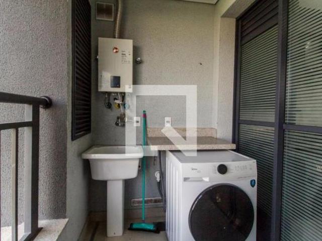 Apartamento à Venda Alphaville, 2 Quartos, 70 m2