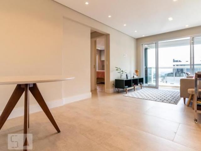 Apartamento à Venda Alphaville, 2 Quartos, 70 m2