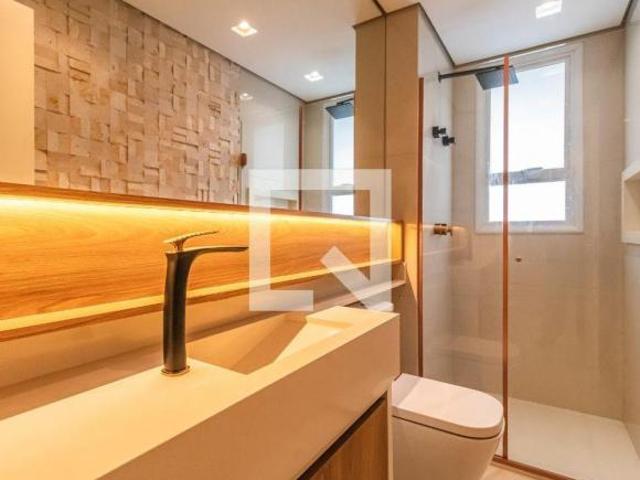 Apartamento à Venda Alphaville, 4 Quartos, 140 m2