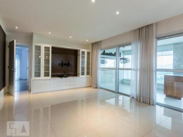 Apartamento à Venda Alphaville, 4 Quartos, 177 m2