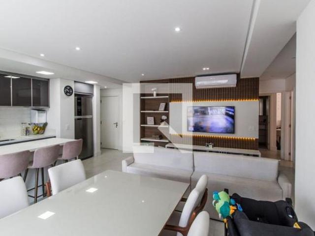 Apartamento à Venda Alphaville, 4 Quartos, 110 m2