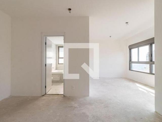Apartamento à Venda Alphaville, 4 Quartos, 244 m2