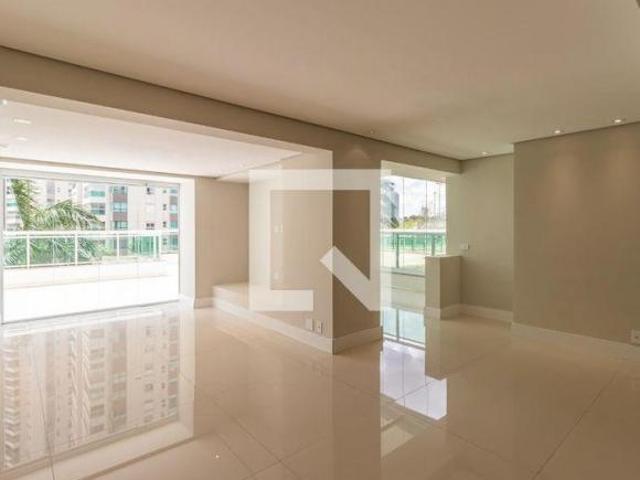 Apartamento à Venda Alphaville, 4 Quartos, 255 m² Barueri