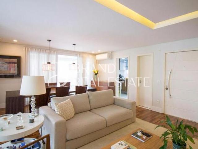 Apartamento à venda Alto da Boa Vista com 208m², 4 quartos e 4 vagas de garagem