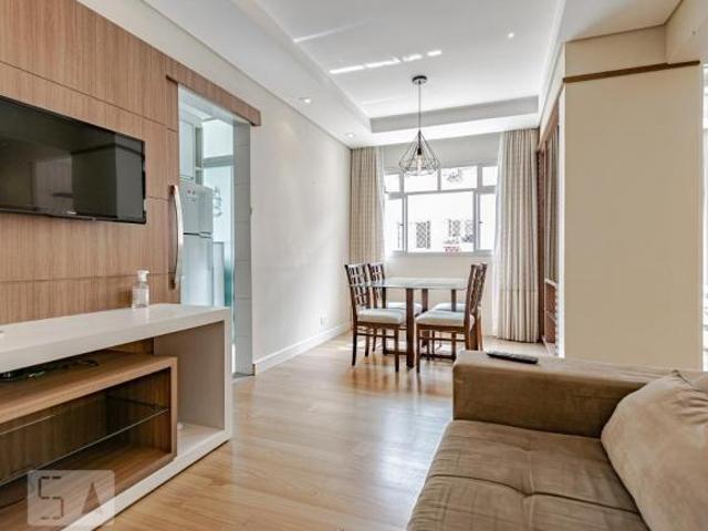 Apartamento à Venda Alto da Glória, 3 Quartos, 60 m² Curitiba