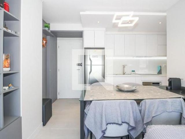 Apartamento à Venda Alto da Lapa, 1 Quarto, 41 m2