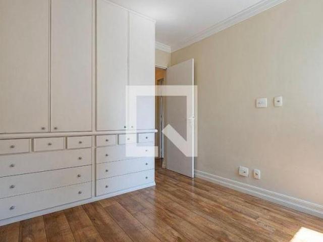 Apartamento à Venda Alto de Pinheiros, 3 Quartos, 76 m2