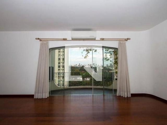 Apartamento à Venda Alto de Pinheiros, 3 Quartos, 140 m2