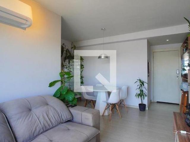 Apartamento à Venda Alto Petrópolis, 2 Quartos, 64 m² Porto Alegre