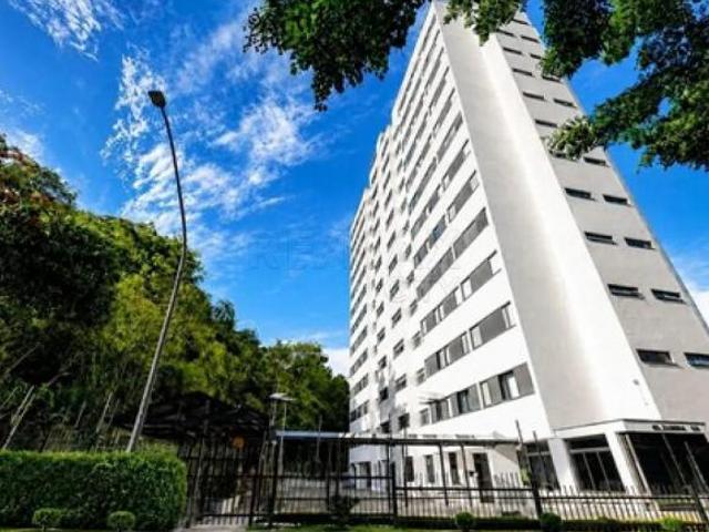 Apartamento à Venda, Ambientes Amplos, Salas Integradas, 4 quartos sendo 2 Suítes e Vista Livre JAPI