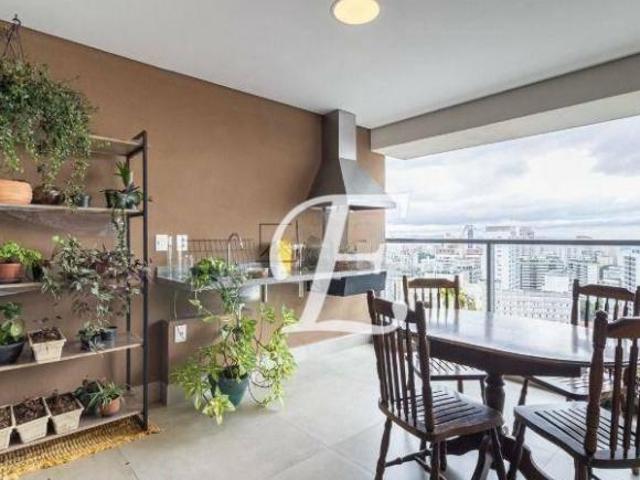 Apartamento a venda, andar alto, com 3 quartos, sendo 1 suíte, 2 vagas, 122 m² Vila Madalena São