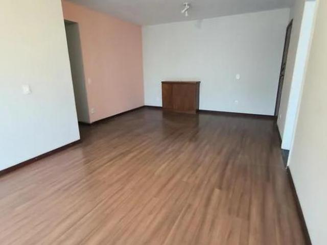 APARTAMENTO À VENDA | ANDAR ALTO – SQN 316 BLOCO E | ASA NORTE