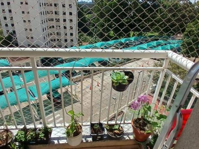 Apartamento a Venda ao Lado do Shopping no Condomínio Colinas do Sol