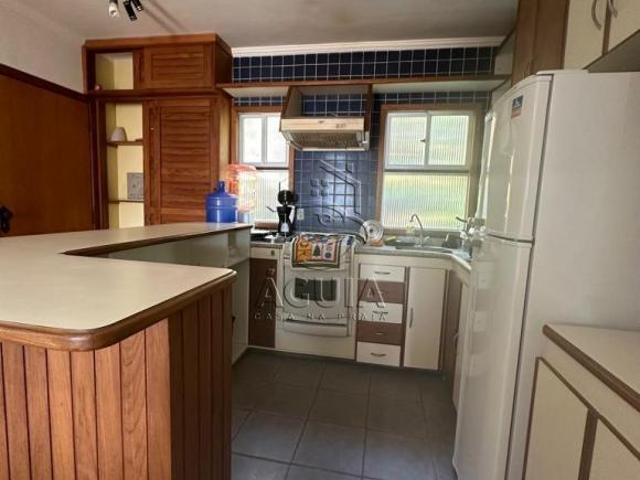 Apartamento a venda apensa 50 metros da praia das Toninhas em Ubatuba com vista mar!