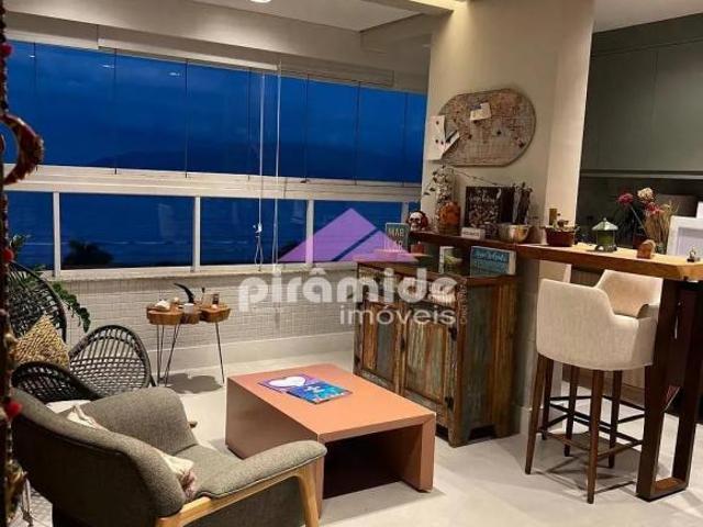Apartamento à venda, Aruan, Caraguatatuba, SP