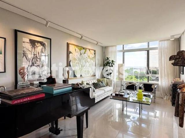 Apartamento à Venda, Asa Sul, Brasília