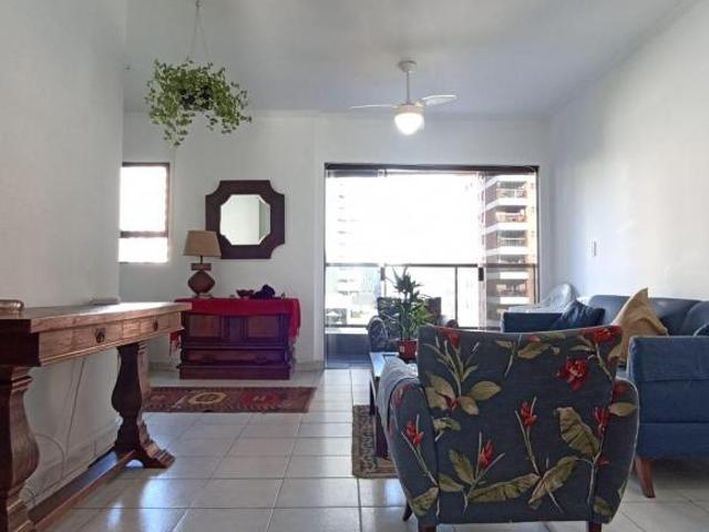 Apartamento à venda Astúrias, Guarujá, SP
