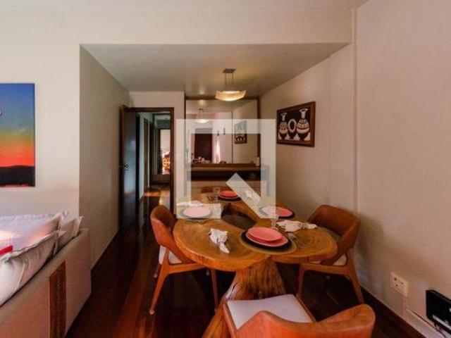 Apartamento à Venda Buritis, 3 Quartos, 130 m2