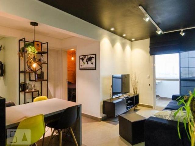 Apartamento à Venda Baeta Neves, 2 Quartos, 65 m2