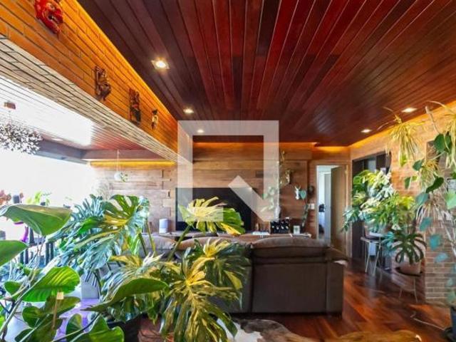 Apartamento à Venda Baeta Neves, 3 Quartos, 131 m2