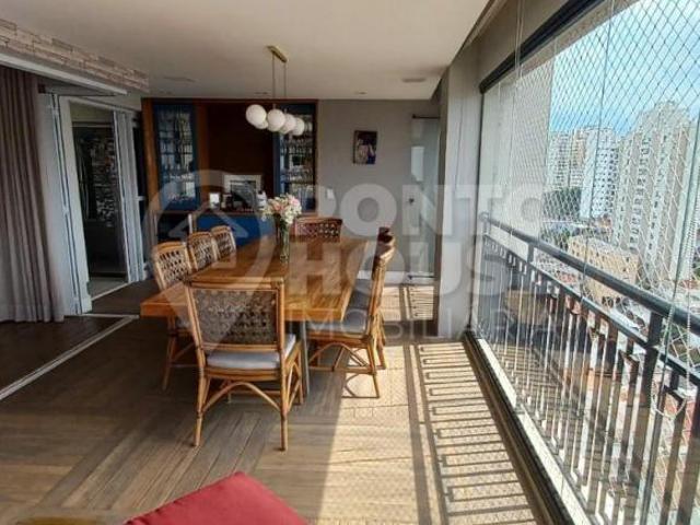Apartamento à venda bairro Bosque da Saúde, 3 dormitórios, 3 suítes e 2 vagas