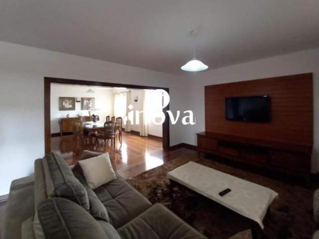 Apartamento a venda, Bairro Centro
