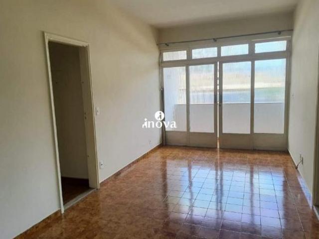 Apartamento à venda, bairro Centro