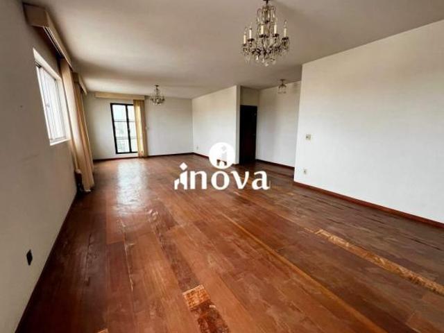 Apartamento a venda, bairro Centro