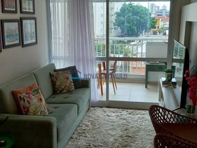 Apartamento a venda Bairro Chácara Inglesa. 2 quartos, suíte, 1 vaga. Lazer comp