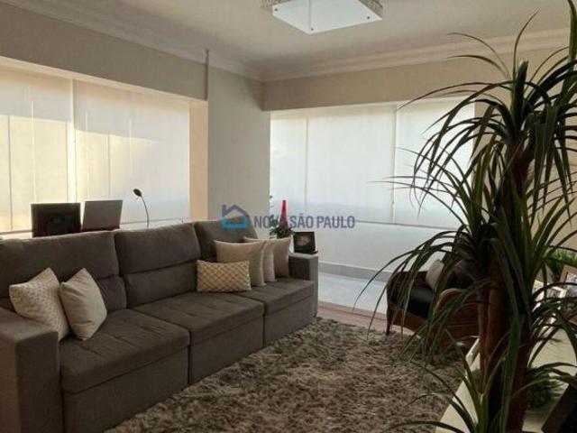 Apartamento a venda Bairro Ipiranga. 2 Vagas. 145m²