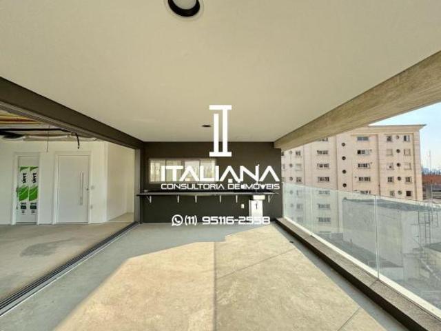 Apartamento a Venda bairro Itaim Bibi 3 Suítes e 3 Vagas