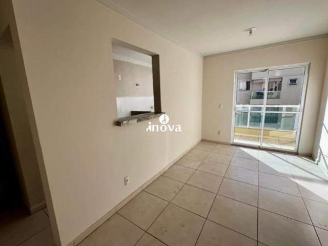Apartamento a venda, bairro Jardim do Lago