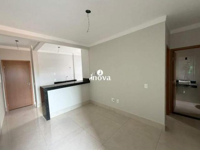 Apartamento a venda, bairro Olinda