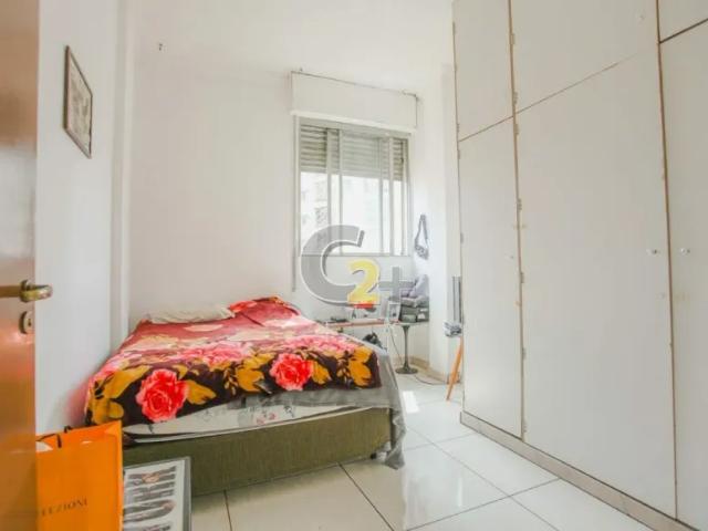 Apartamento a venda Bairro Santa Cecília, 2 quartos, sem vaga, reformado