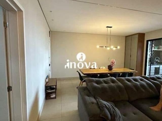 Apartamento a venda, bairro Santa Maria