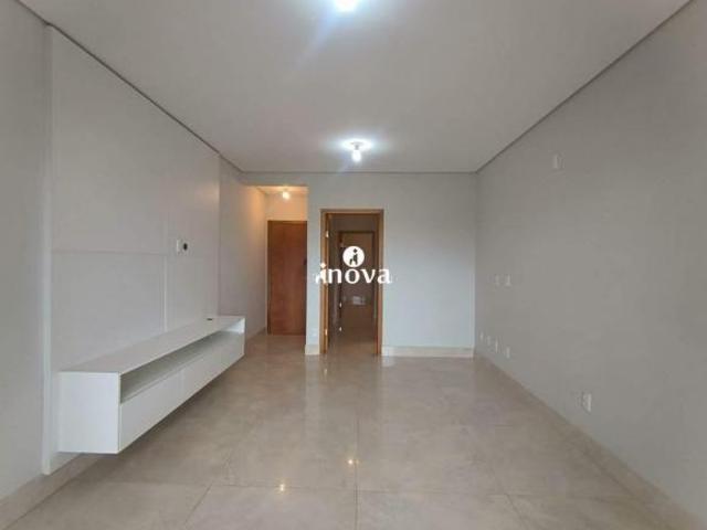 Apartamento à venda, bairro Santa Maria