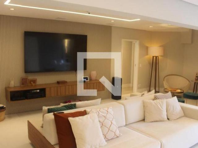 Apartamento à Venda Barcelona, 4 Quartos, 302 m2