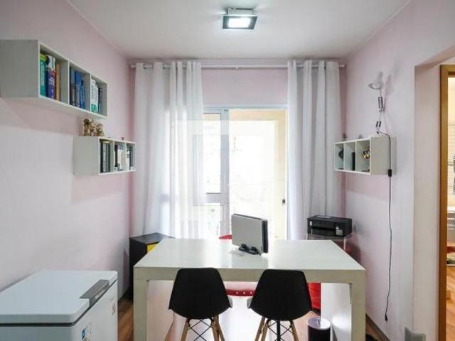 Apartamento à Venda Barcelona, 2 Quartos, 61 m2