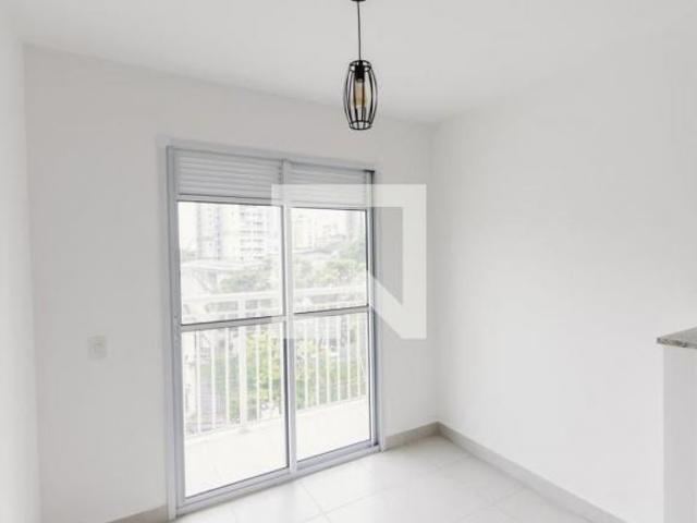 Apartamento à Venda Barra Funda, 2 Quartos, 40 m2
