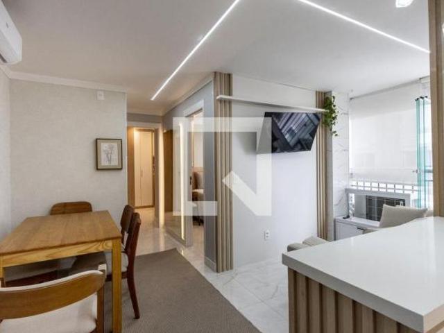 Apartamento à Venda Barra Funda, 2 Quartos, 50 m2