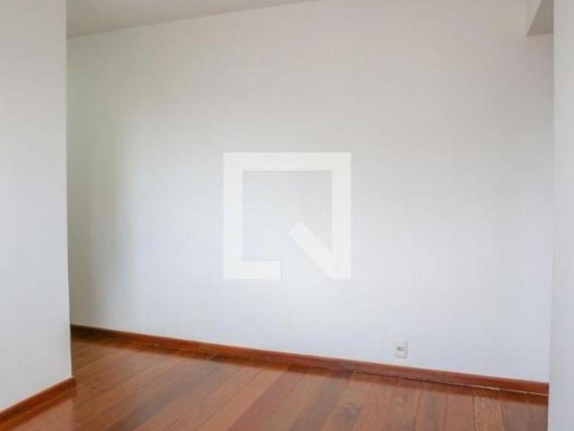 Apartamento à Venda Barra Funda, 2 Quartos, 58 m2