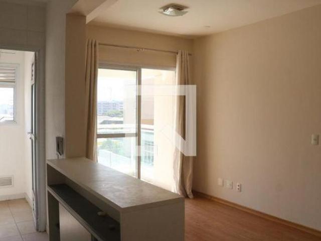 Apartamento à Venda Barra Funda, 2 Quartos, 65 m2