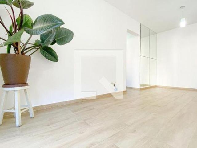 Apartamento à Venda Barra Funda, 2 Quartos, 68 m2