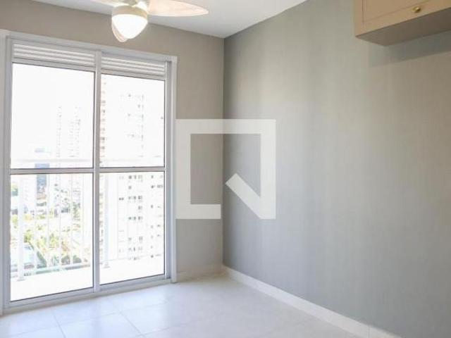 Apartamento à Venda Barra Funda, 2 Quartos, 34 m2