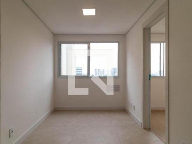 Apartamento à Venda Barra Funda, 2 Quartos, 35 m2