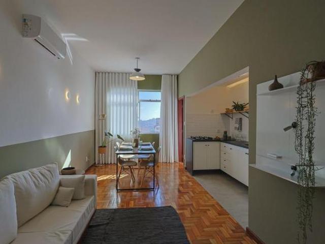 Apartamento à Venda Barro Preto, 1 Quarto, 45 m2