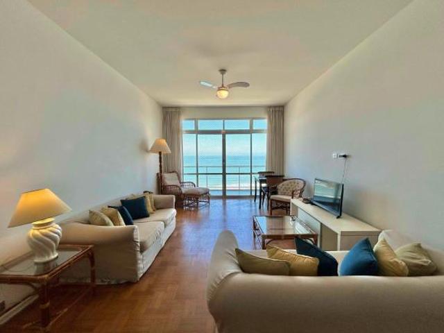Apartamento à Venda Beira Mar na Pitangueiras no Guarujá | QVista Inteligênci.